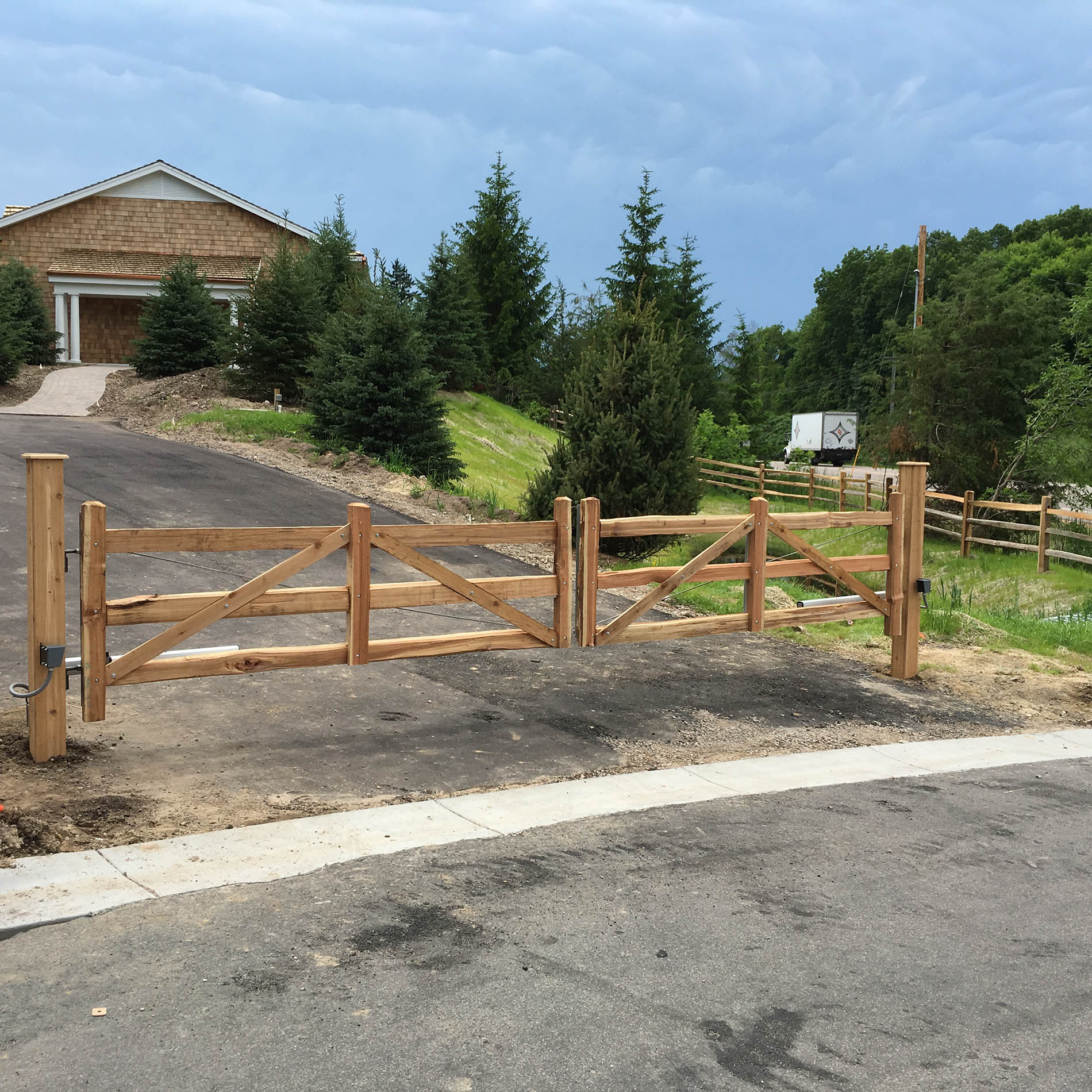 Installation | Barnum Gate